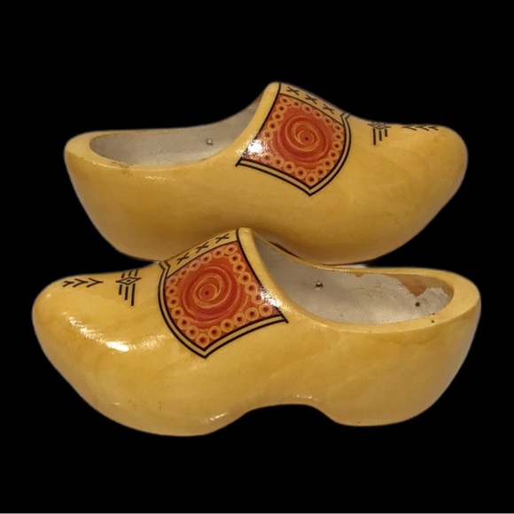 Other | Vintage Dutch Wooden Clogs Handcarved And Painted Holland ...